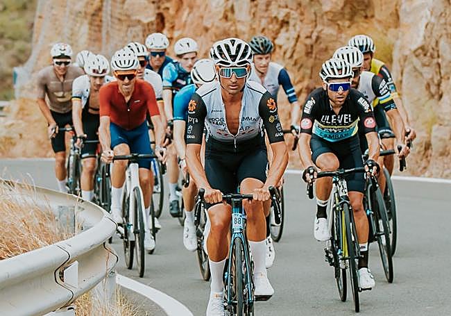 Luca Chiesa y Manuela Muresan toman la delantera en la EPIC Gran Canaria | Canarias7